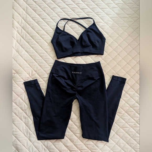 YoungLA | Pants & Jumpsuits | Youngla Navy Blue Seamless Activewear Set ...